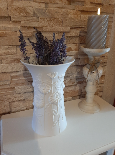 AK Kaiser Vase weiß Biskuit Porzellan M.Frey |Nice Deko