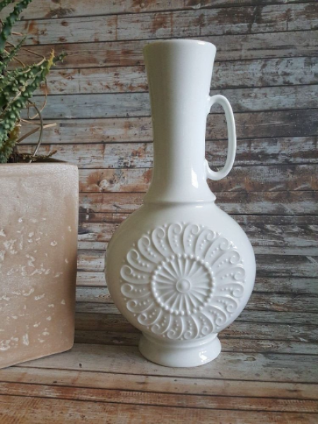 Vintage Vase weiß mit Henkel Royal KPM |Nice Deko